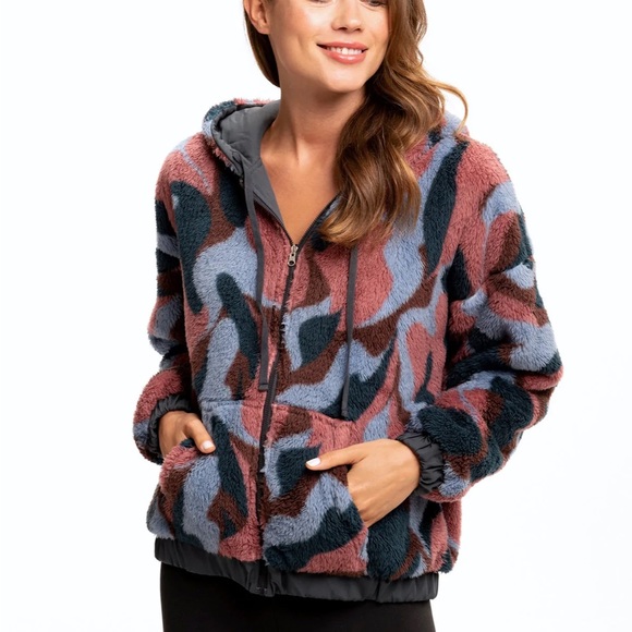 Threads 4 Thought | Jackets & Coats | Sherpa Jacket | Poshmark